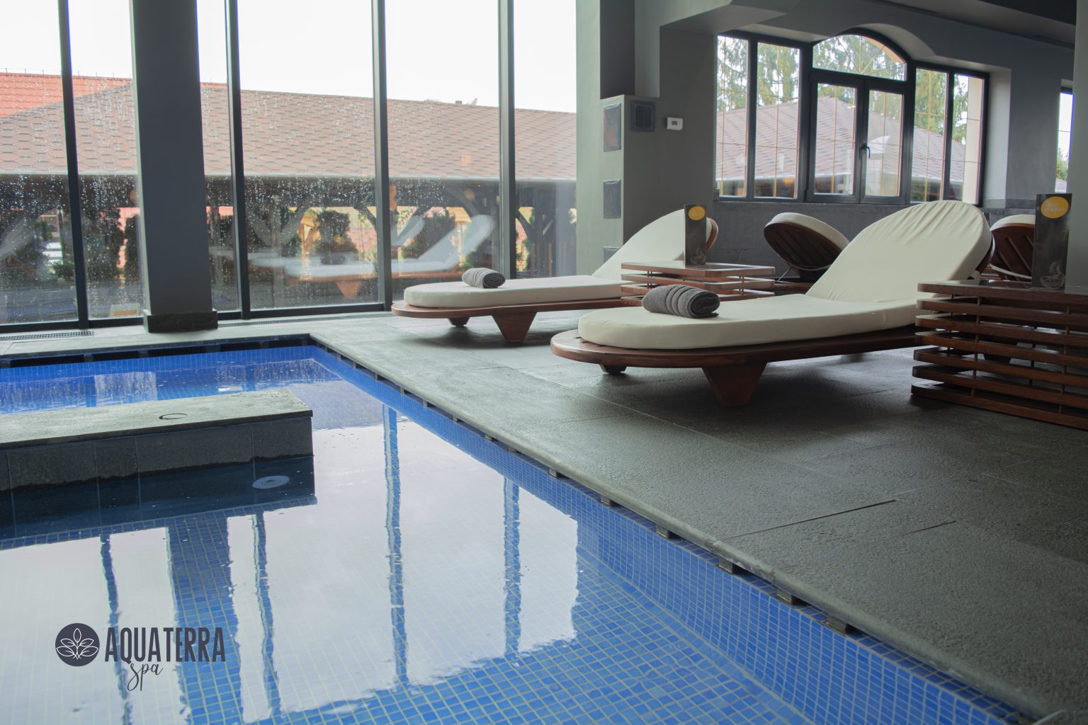 AQUATERRA SPA Brasov - Hotel cu centru SPA