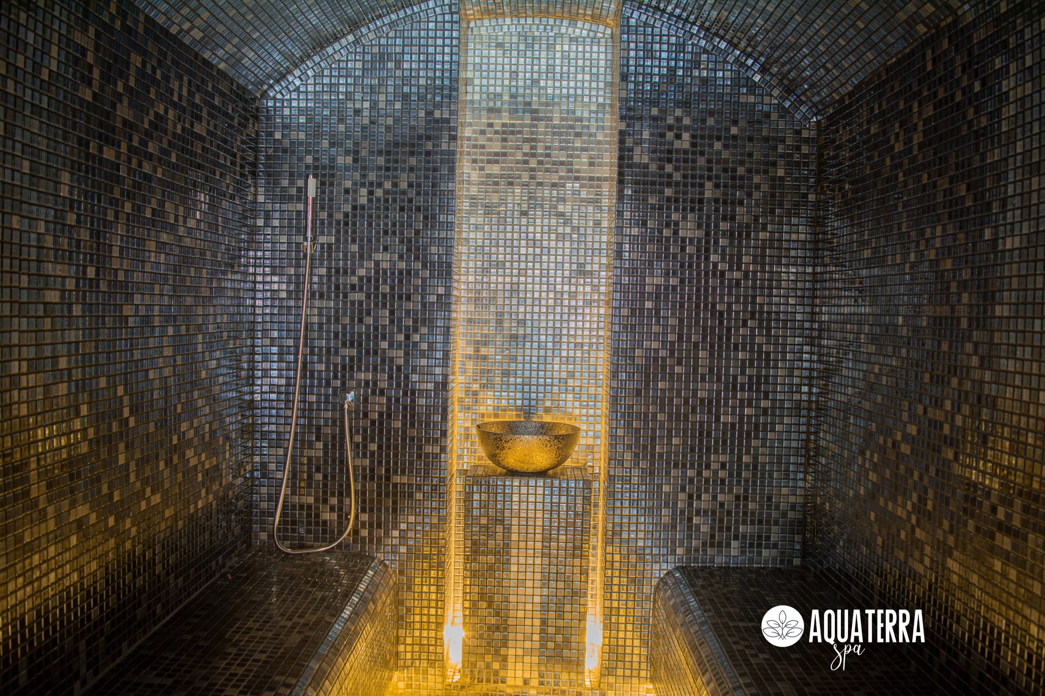 AQUATERRA SPA Brasov - Hotel cu centru SPA